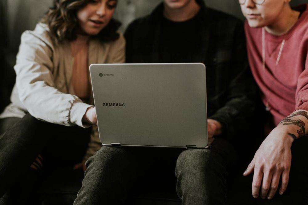 How To Share Screen On Microsoft Teams EasyRetro